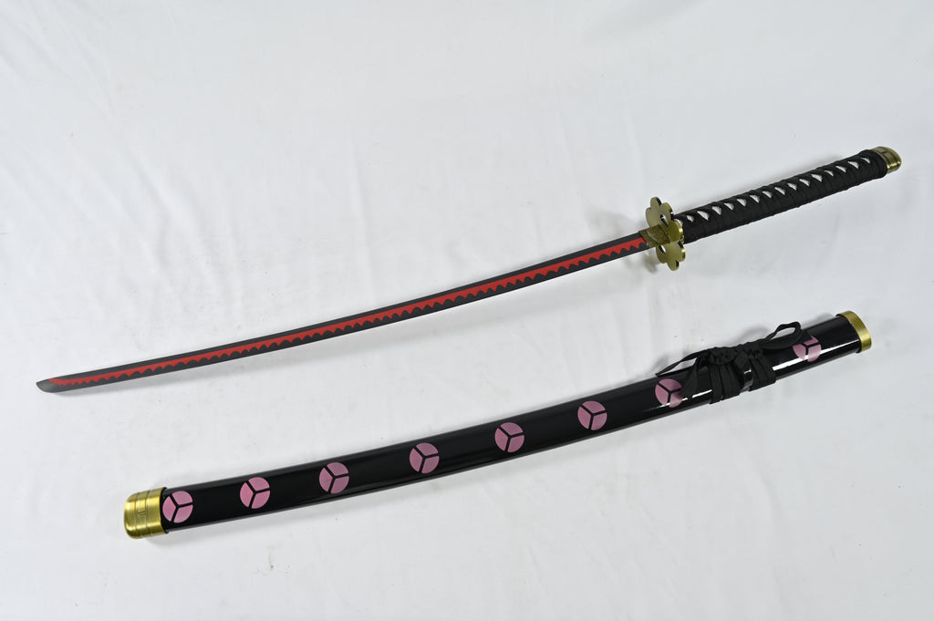 Shusui - hoja y tsuba picado, funda suelta con daños en pintura